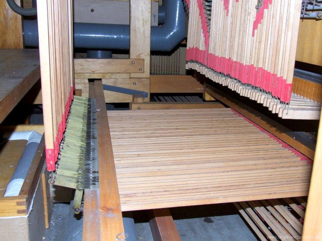 Hannover Wülfel Matthäikirche Orgelinneres Traktur (16) – Orgel ...