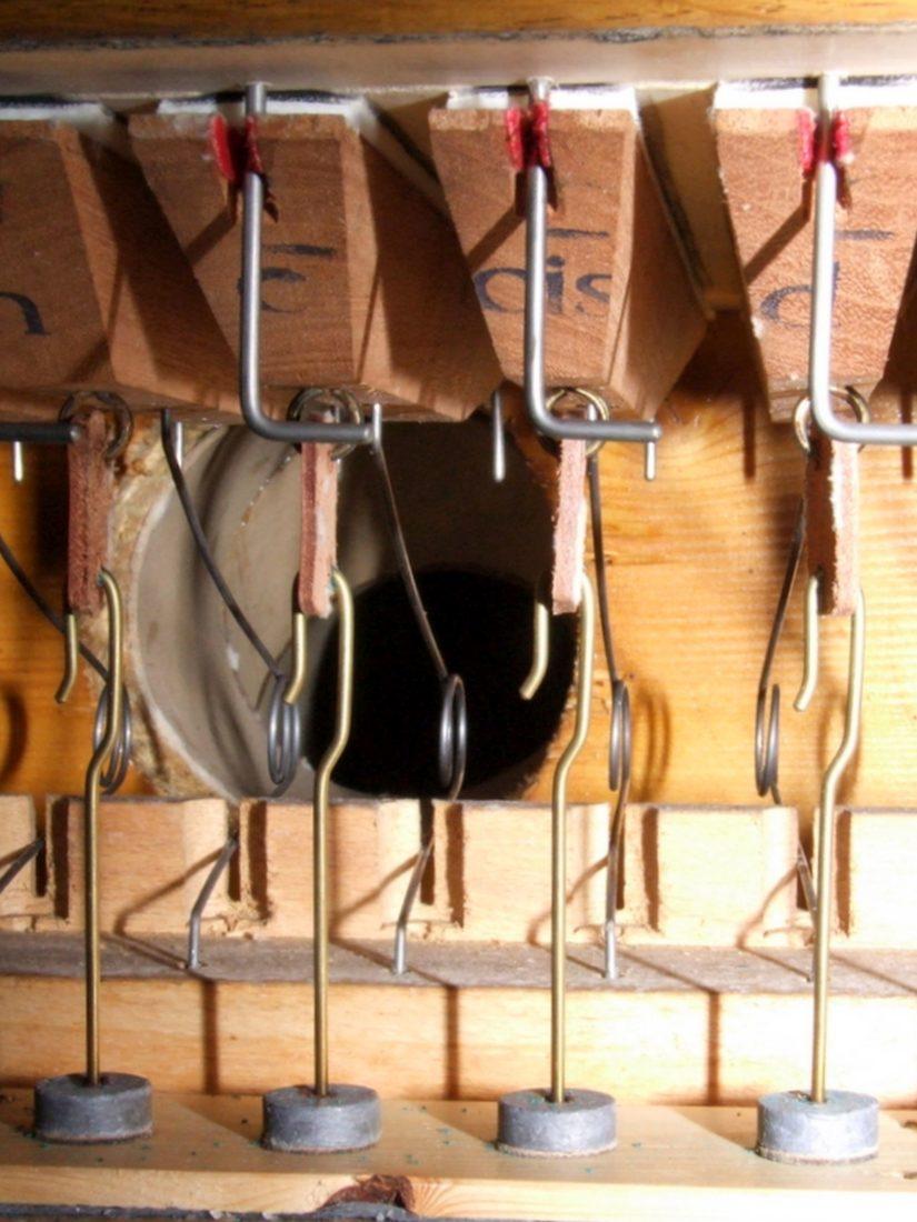 Hannover Wülfel Matthäikirche Orgelinneres Traktur (17) – Orgel ...