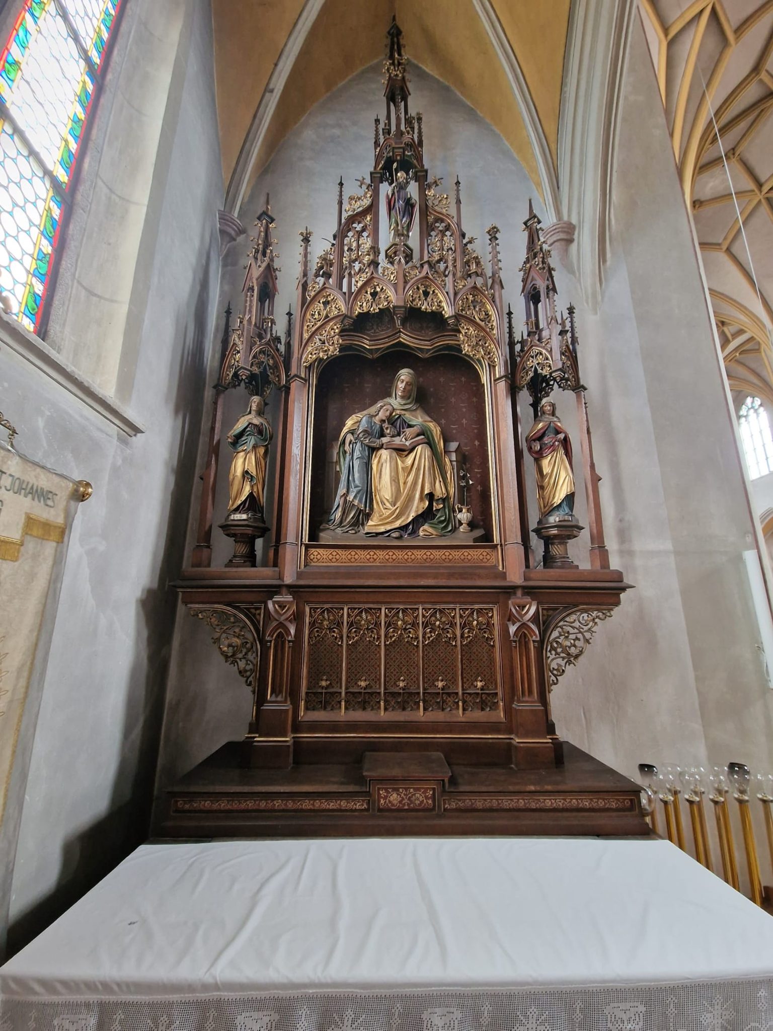 Dingolfing St. Johannes Evangelist und Johannes Baptist Innenansicht ...